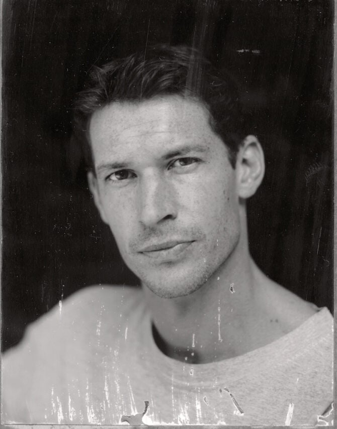 Tim Hetherington – Visual Journalism and Documentary Photography